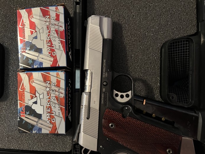 Smith and wesson 1911 E-series Smith and wesson 1911 E-series